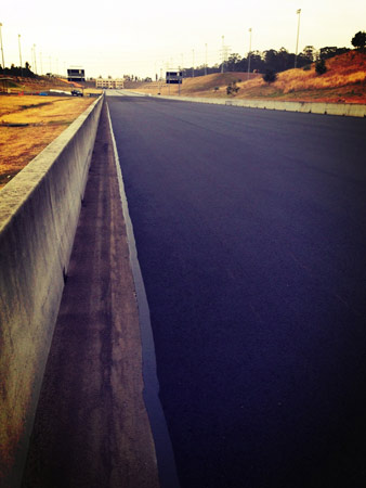 Sydney Dragway smooths the bumps - Drag News Magazine