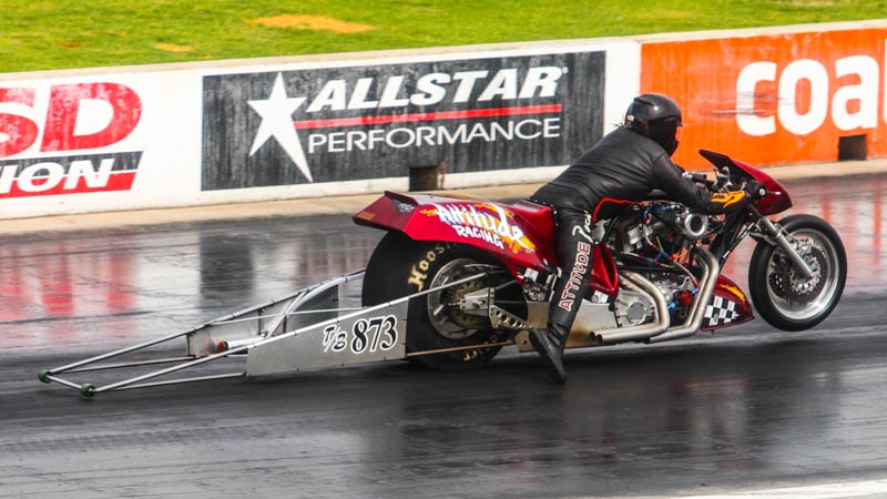 Fuchs dragster flies as Perth goes testing - Drag News Magazine