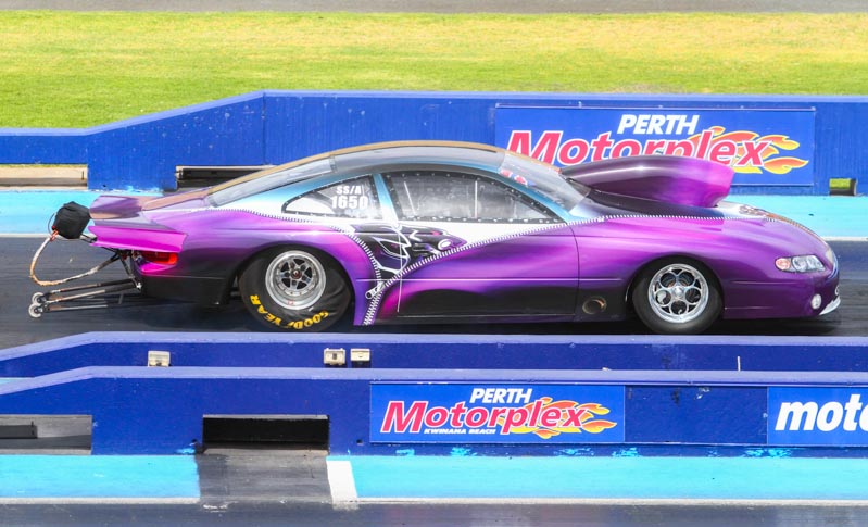 Fuchs dragster flies as Perth goes testing - Drag News Magazine