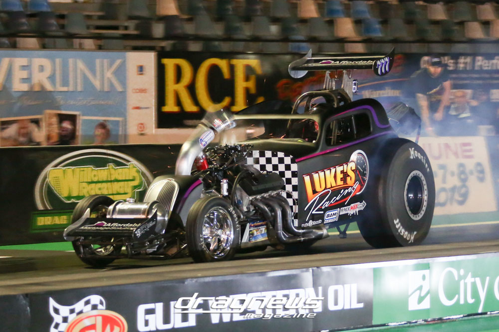 FEATURE: Procharged altered shows how to bracket race on boost - Drag ...