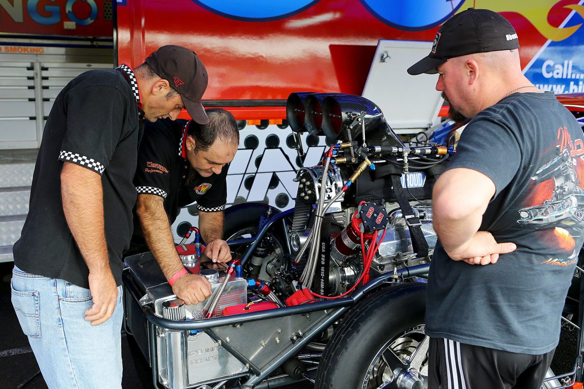 VALE: SAM FENECH - Drag News Magazine