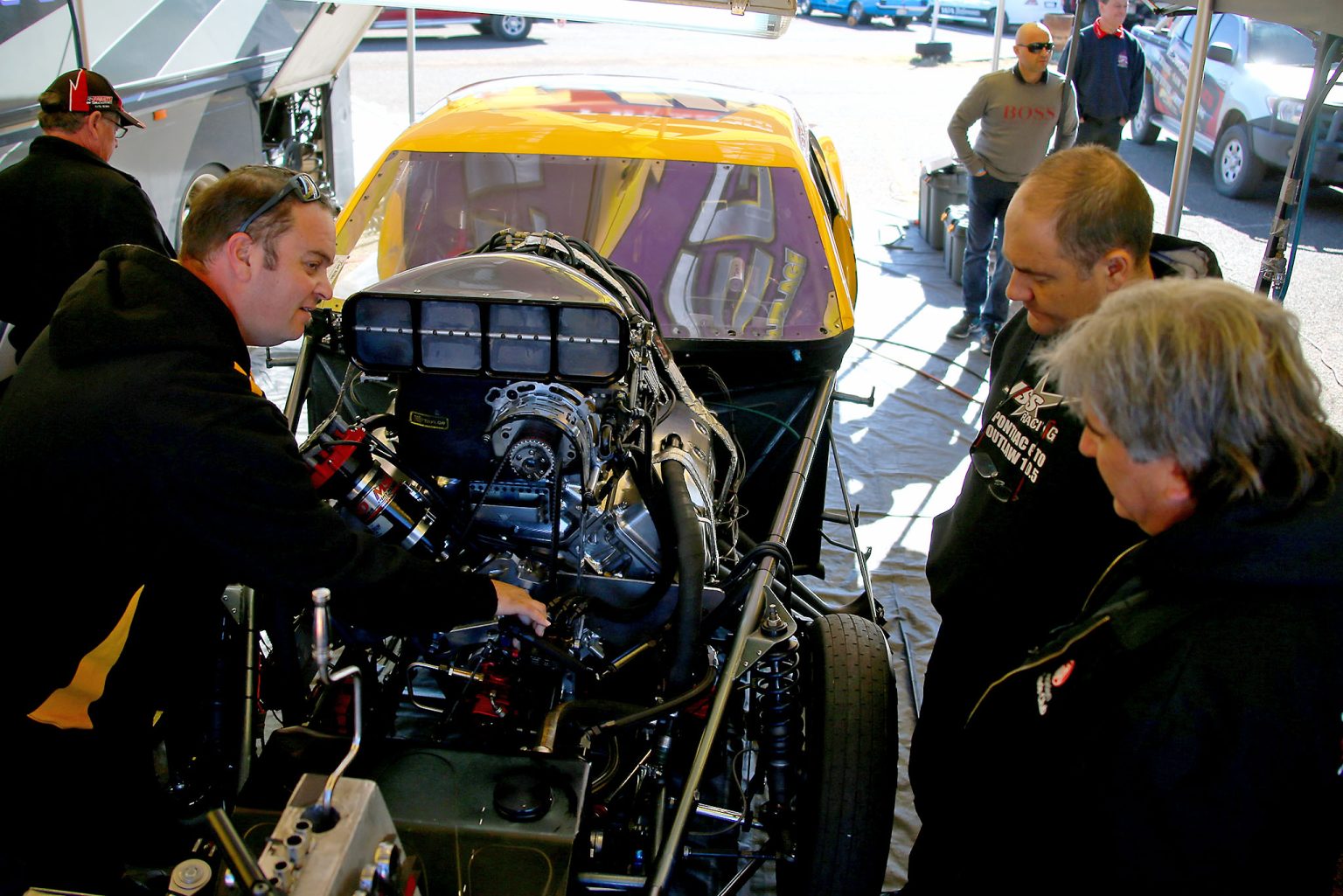 VALE: SAM FENECH - Drag News Magazine