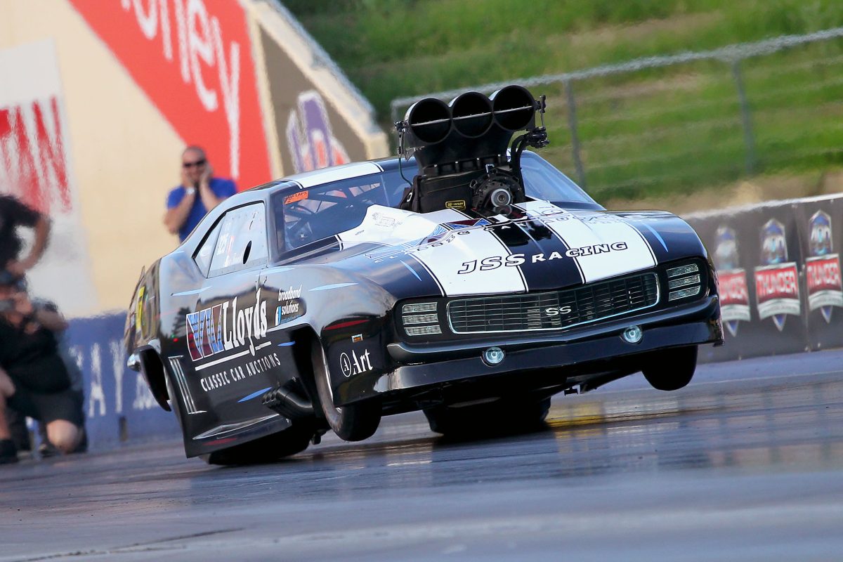 VALE: SAM FENECH - Drag News Magazine